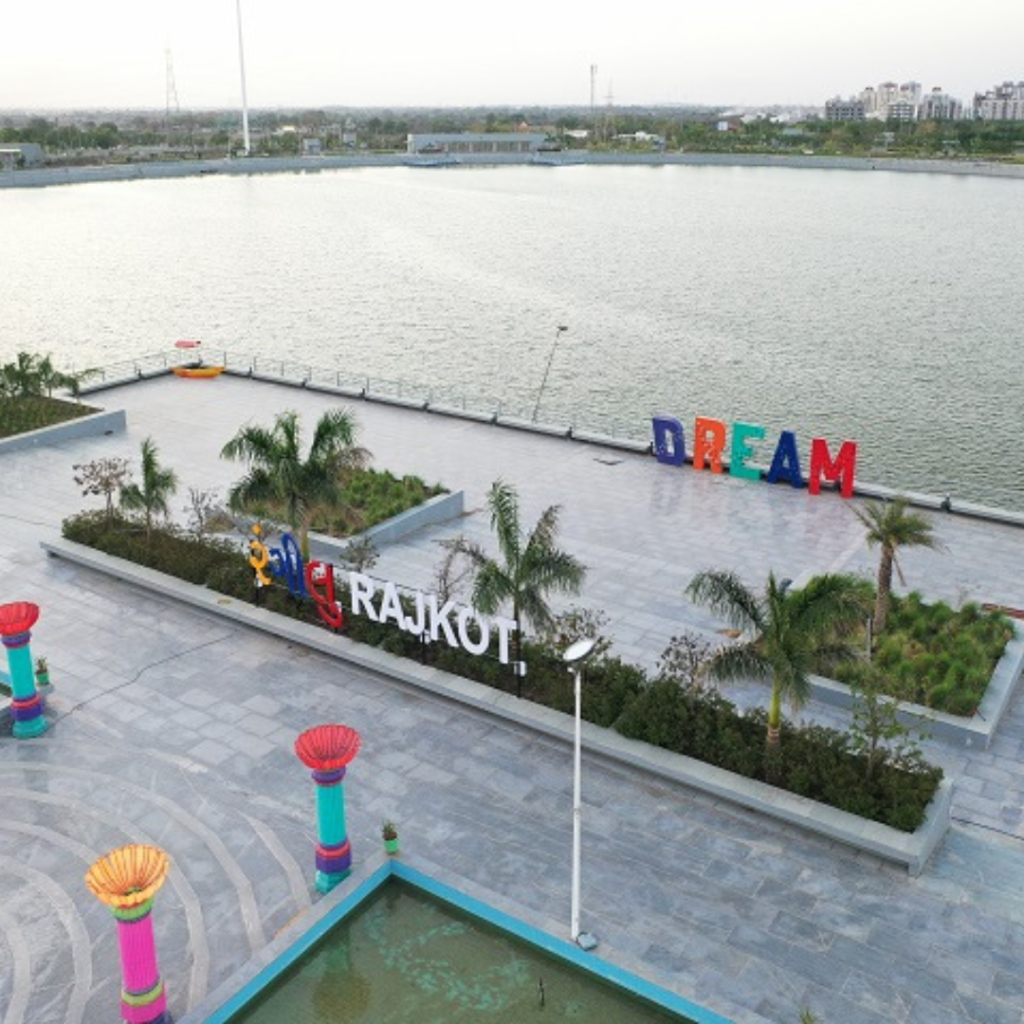 Atal Sarovar Rajkot - Laser Water Show in Rajkot - Timings, Schedule ...