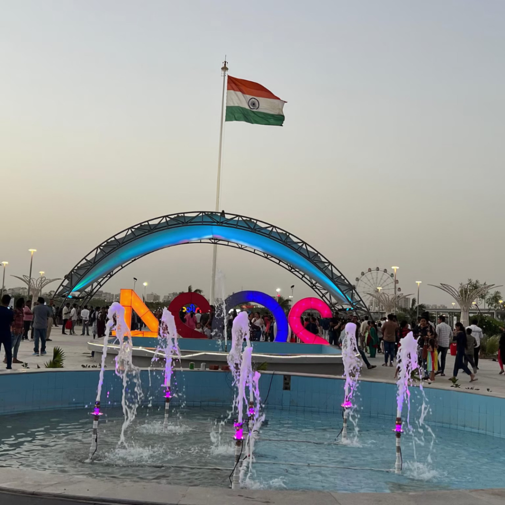 Atal Sarovar Rajkot - Laser Water Show in Rajkot - Timings, Schedule ...